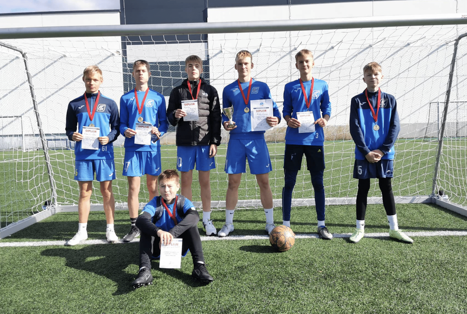 Läänemaa parim kool jalgpallis on Haapsalu põhikool – Läänlane.ee