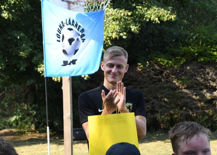 Jalgpalli kõrgseltskonnas tegi lõppenud hooajal kaasa seitse läänlast ...