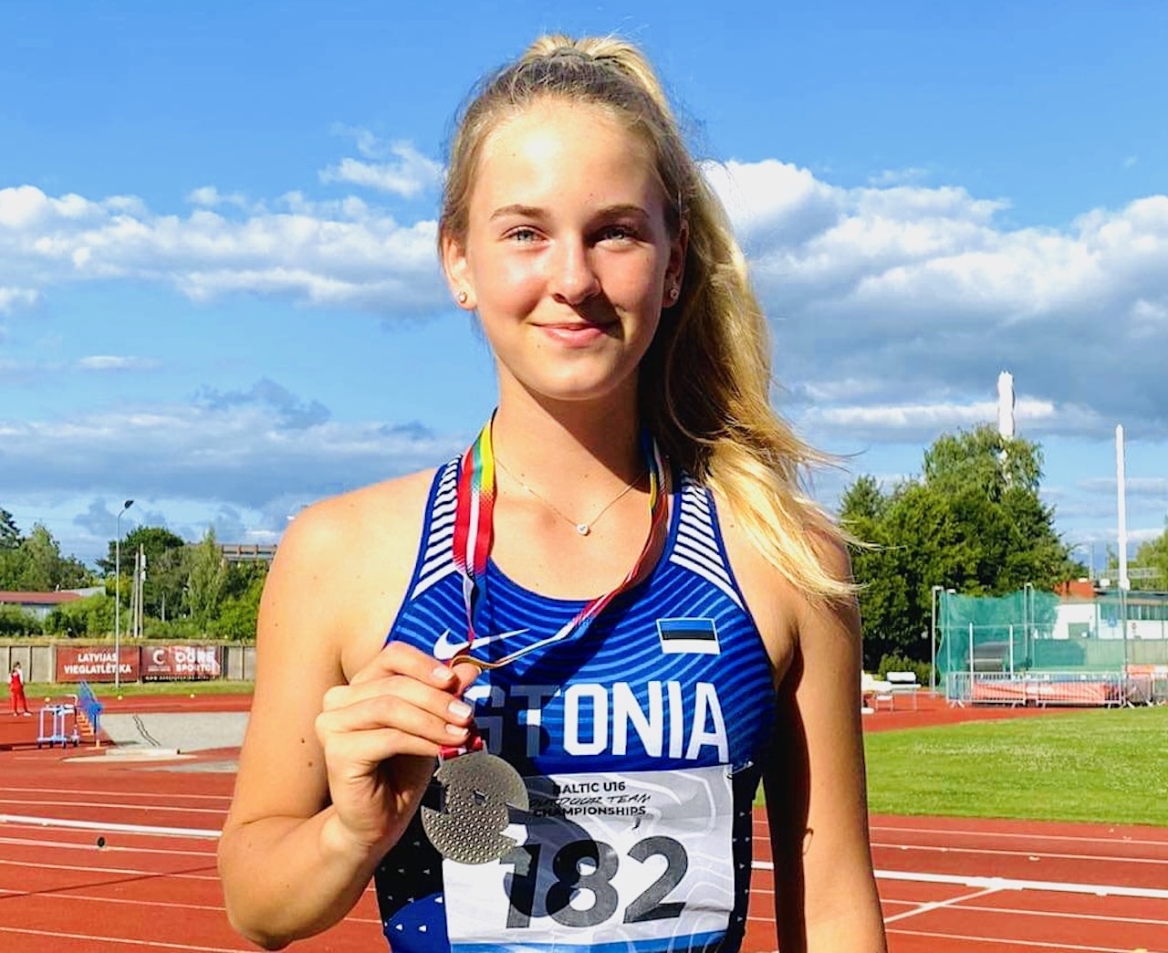 Simona Ladva võitis Baltimaade meistrivõistlustel kuulitõukes ...