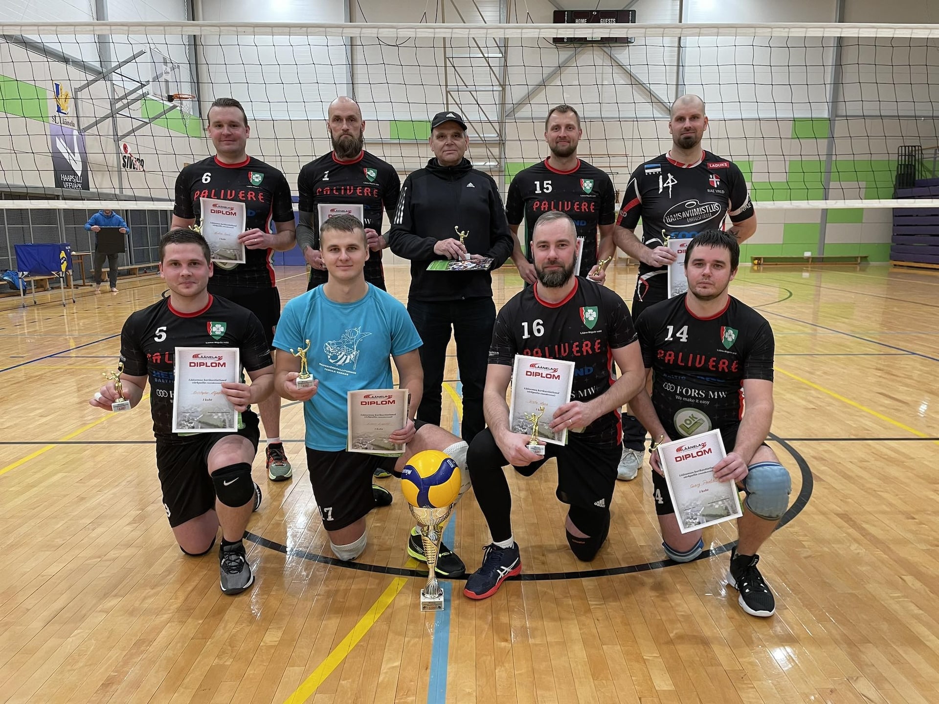 Läänemaa karikavõitjaks meeste võrkpallis tuli Palivere meeskond ...